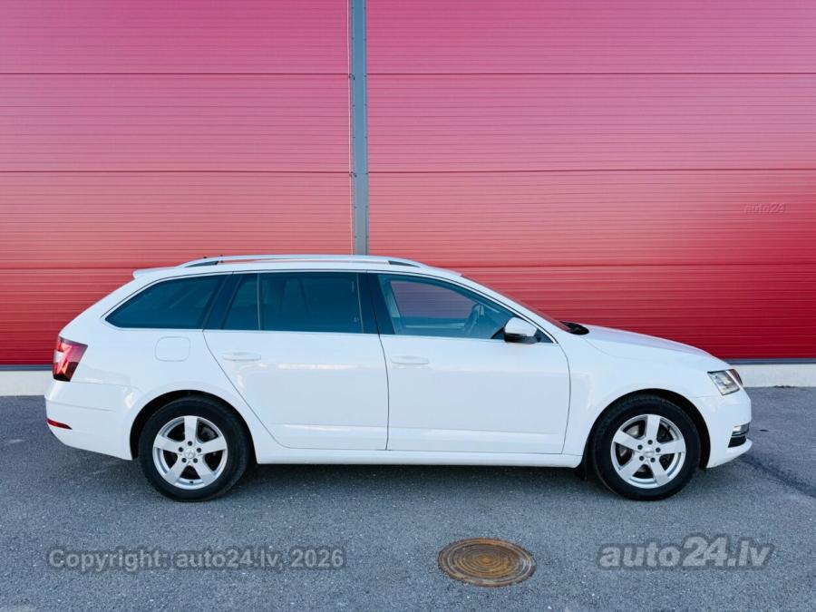 White Skoda Octavia 2019 in Tallinn, with an engine capacity of 1.50 L and mileage of 196 thousand km for 10498 €, photo 5 on AUTOMOTO.COM.LV