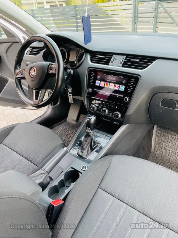 White Skoda Octavia 2019 in Tallinn, with an engine capacity of 2.00 L and mileage of 140 thousand km for 17500 €, photo 6 on AUTOMOTO.COM.LV