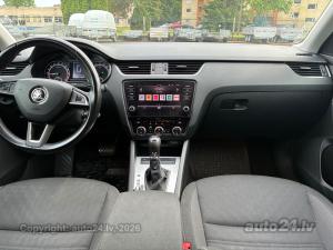 Белый Шкода Октавия 2019 в Пярну, объемом двигателя 2.00 л и пробегом 264 тыс. км за 8300 €, фото 5 на AUTOMOTO.COM.LV