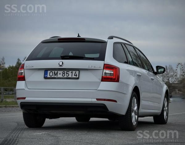 White Skoda Octavia 2019 in Riga, with an engine capacity of 1.60 L and mileage of 157 thousand km for 11500 €, photo 6 on AUTOMOTO.COM.LV