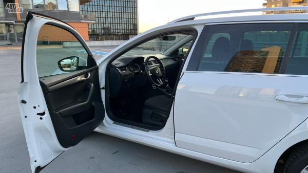 Balts Skoda Octavia 2019 Viļņa, ar dzinēja tilpumu 1.60 L un nobraukumu 271 tūkst. km par 10400 €, foto 8 vietnē AUTOMOTO.COM.LV