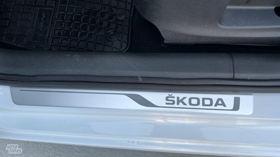 Balts Skoda Octavia 2019 Viļņa, ar dzinēja tilpumu 1.60 L un nobraukumu 271 tūkst. km par 10400 €, foto 8 vietnē AUTOMOTO.COM.LV