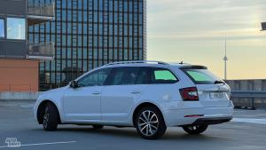 Balts Skoda Octavia 2019 Viļņa, ar dzinēja tilpumu 1.60 L un nobraukumu 271 tūkst. km par 10400 €, foto 26 vietnē AUTOMOTO.COM.LV