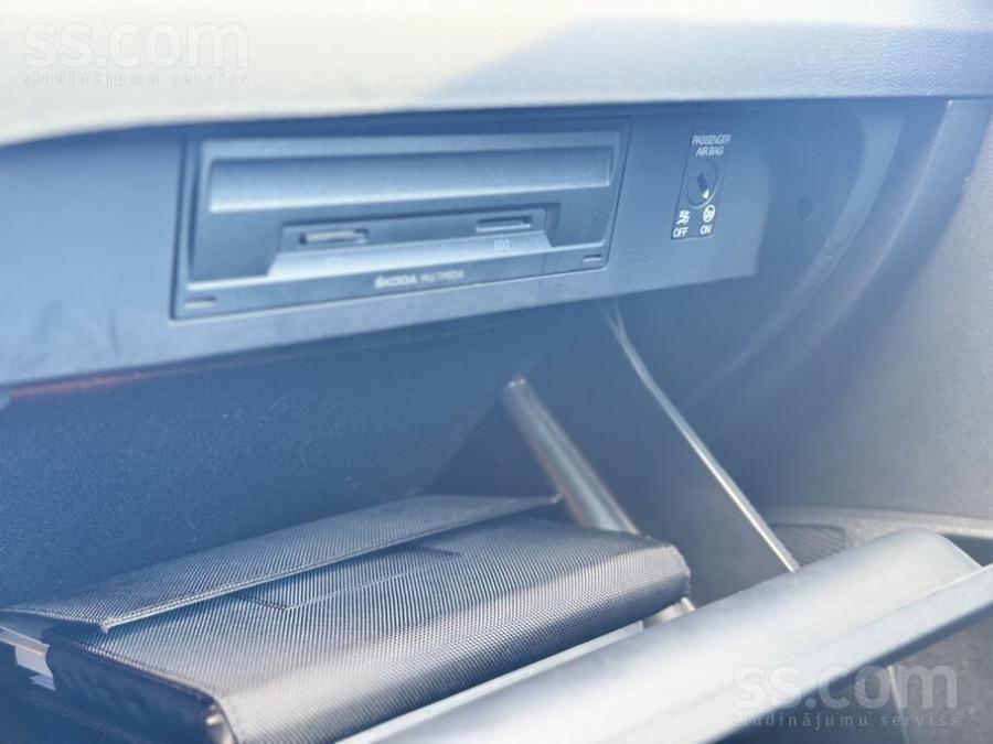 Белый Шкода Октавия 2019 в Рига, объемом двигателя 1.60 л и пробегом 212 тыс. км за 9550 €, фото 23 на AUTOMOTO.COM.LV