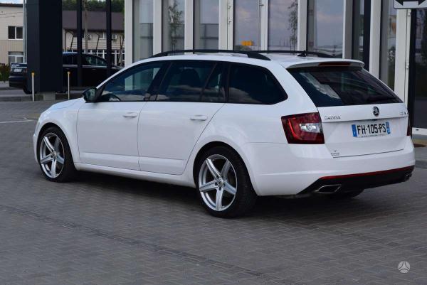 White Skoda Octavia 2019 in Vilnius, with an engine capacity of 1.97 L and mileage of 195 thousand km for 11200 €, photo 6 on AUTOMOTO.COM.LV