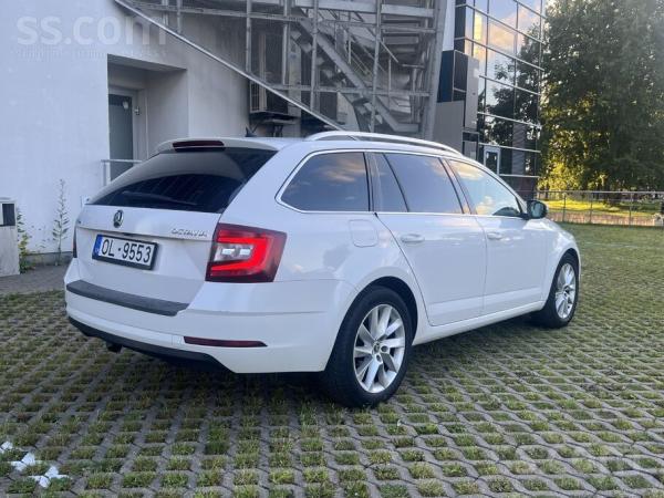 Balts Skoda Octavia 2019 Rīga, ar dzinēja tilpumu 2.00 L un nobraukumu 378 tūkst. km par 7990 €, foto 3 vietnē AUTOMOTO.COM.LV