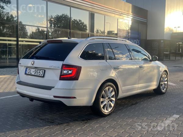 Balts Skoda Octavia 2019 Rīga, ar dzinēja tilpumu 2.00 L un nobraukumu 378 tūkst. km par 7990 €, foto 6 vietnē AUTOMOTO.COM.LV