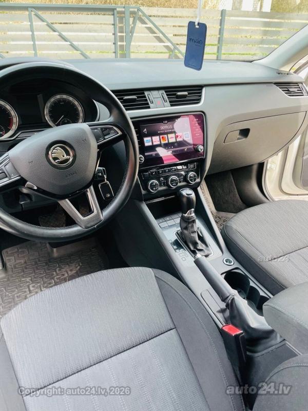 White Skoda Octavia 2019 in Tallinn, with an engine capacity of 2.00 L and mileage of 143 thousand km for 16500 €, photo 7 on AUTOMOTO.COM.LV