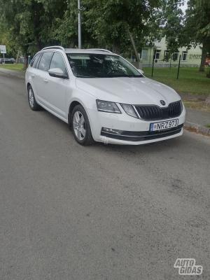 White Skoda Octavia 2019 in Jurbarkas, with an engine capacity of 1.60 L and mileage of 290 thousand km for 8850 €, photo  on AUTOMOTO.COM.LV