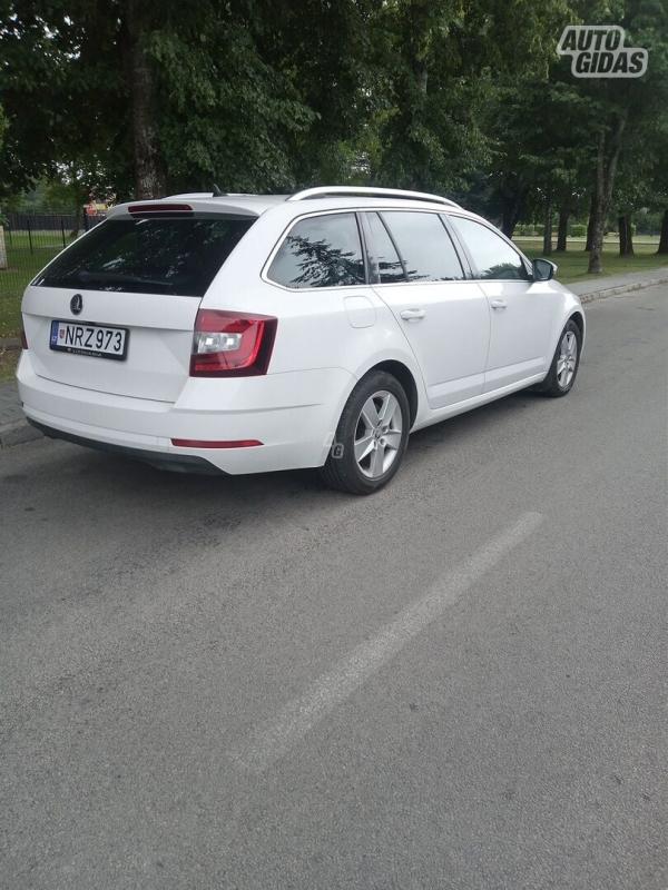 White Skoda Octavia 2019 in Jurbarkas, with an engine capacity of 1.60 L and mileage of 290 thousand km for 8850 €, photo 7 on AUTOMOTO.COM.LV