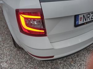 White Skoda Octavia 2019 in Jurbarkas, with an engine capacity of 1.60 L and mileage of 290 thousand km for 8850 €, photo 12 on AUTOMOTO.COM.LV