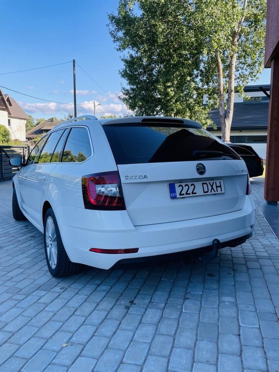 Balts Skoda Octavia 2019 Tallina, ar dzinēja tilpumu 2.00 L un nobraukumu 143 tūkst. km par 14000 €, foto 18 vietnē AUTOMOTO.COM.LV
