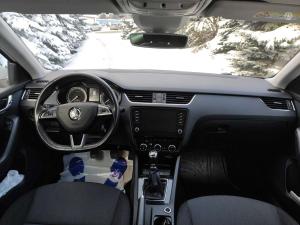 White Skoda Octavia 2020 in Utena, with an engine capacity of 1.60 L and mileage of 154 thousand km for 11800 €, photo 6 on AUTOMOTO.COM.LV