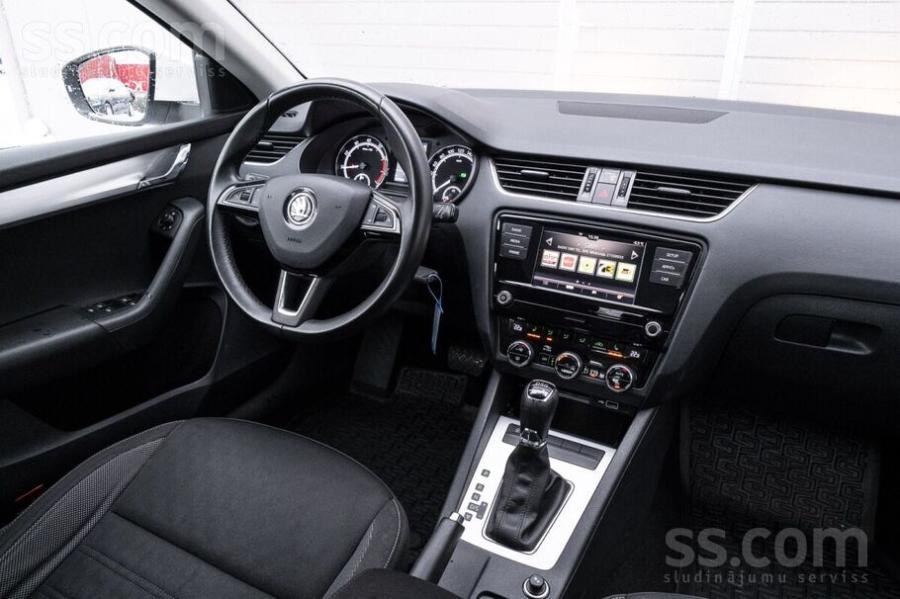 Balts Skoda Octavia 2020 Jelgava, ar dzinēja tilpumu 1.50 L un nobraukumu 148 tūkst. km par 13450 €, foto 10 vietnē AUTOMOTO.COM.LV