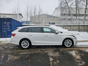 Balts Skoda Octavia 2020 Kauņa, ar dzinēja tilpumu 1.97 L un nobraukumu 261 tūkst. km par 7400 €, foto 5 vietnē AUTOMOTO.COM.LV