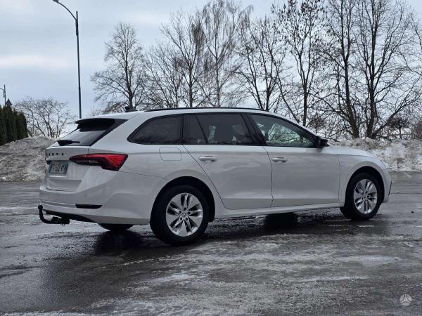 Balts Skoda Octavia 2020 Tauragė, ar dzinēja tilpumu 1.97 L un nobraukumu 133 tūkst. km par 13700 €, foto 5 vietnē AUTOMOTO.COM.LV
