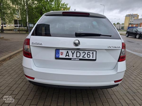 White Skoda Octavia 2020 in Kaunas, with an engine capacity of 2.00 L and mileage of 202 thousand km for 9750 €, photo 8 on AUTOMOTO.COM.LV