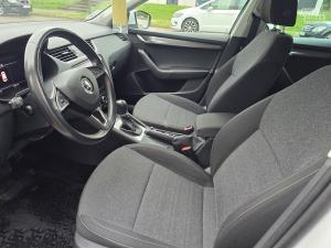 White Skoda Octavia 2020 in Kaunas, with an engine capacity of 2.00 L and mileage of 202 thousand km for 9750 €, photo 17 on AUTOMOTO.COM.LV