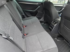 White Skoda Octavia 2020 in Kaunas, with an engine capacity of 2.00 L and mileage of 202 thousand km for 9750 €, photo 18 on AUTOMOTO.COM.LV