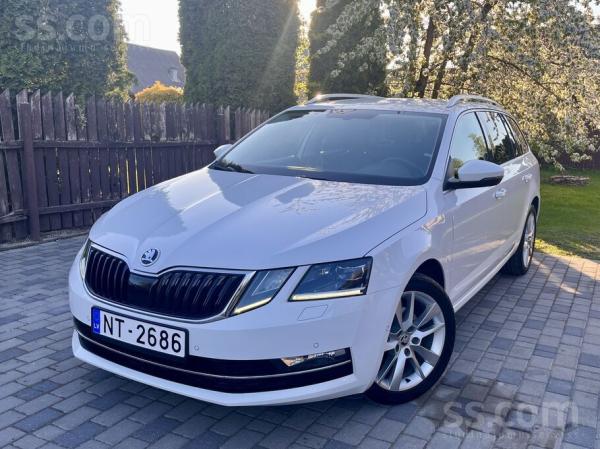 White Skoda Octavia 2020 in Riga, with an engine capacity of 1.50 L and mileage of 247 thousand km for 14250 €, photo 5 on AUTOMOTO.COM.LV