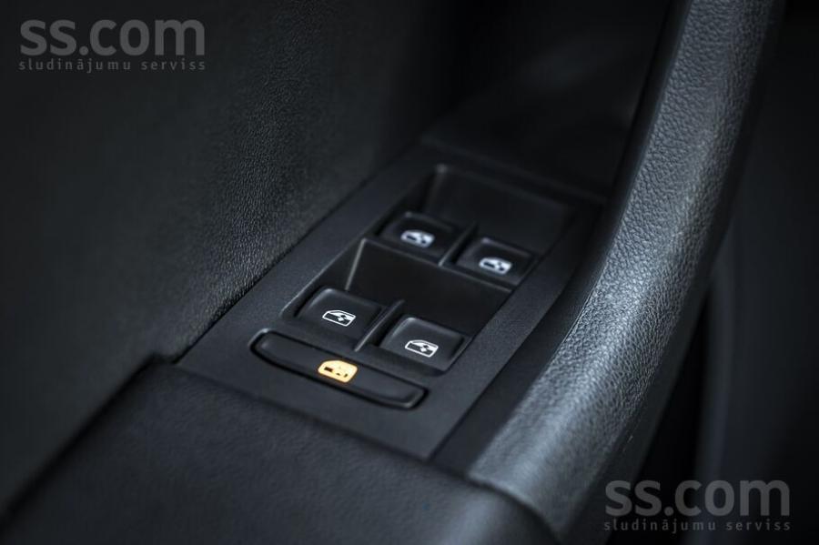 Balts Skoda Octavia 2020 Rīga, ar dzinēja tilpumu 2.00 L un nobraukumu 285 tūkst. km par 16250 €, foto 30 vietnē AUTOMOTO.COM.LV