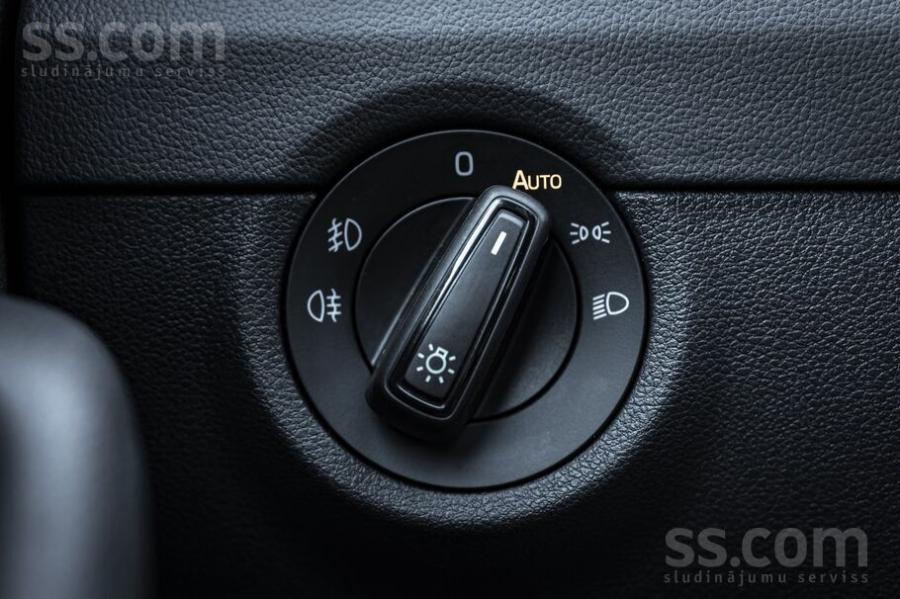 Balts Skoda Octavia 2020 Rīga, ar dzinēja tilpumu 2.00 L un nobraukumu 285 tūkst. km par 16250 €, foto 31 vietnē AUTOMOTO.COM.LV