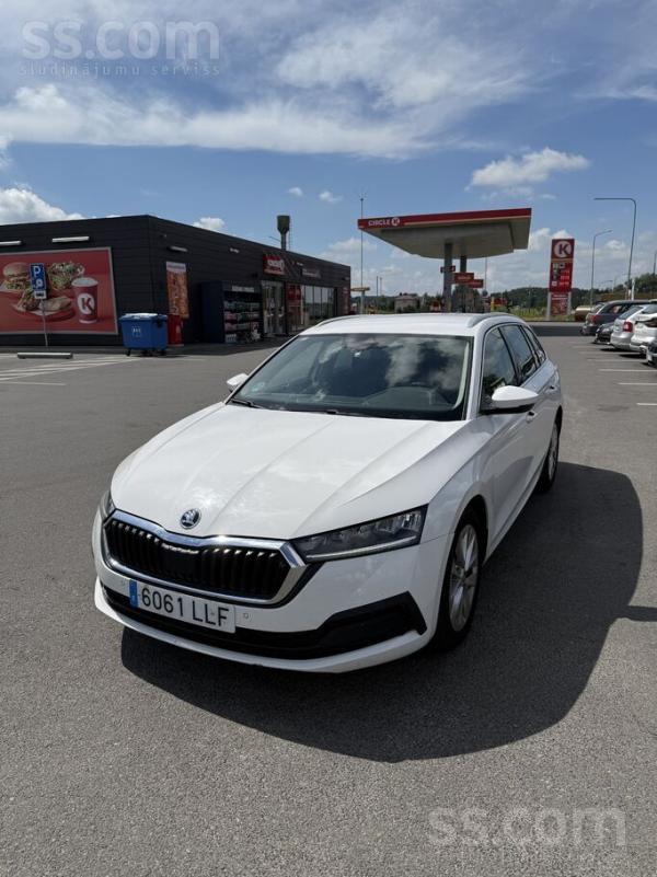 Balts Skoda Octavia 2020 Ogre, ar dzinēja tilpumu 2.00 L un nobraukumu 0 tūkst. km par 14000 €, foto 1 vietnē AUTOMOTO.COM.LV