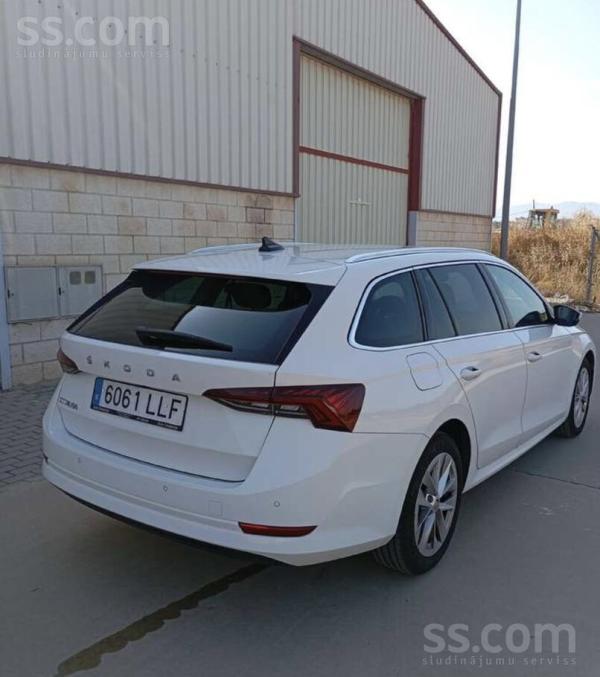 Balts Skoda Octavia 2020 Ogre, ar dzinēja tilpumu 2.00 L un nobraukumu 0 tūkst. km par 14000 €, foto 3 vietnē AUTOMOTO.COM.LV