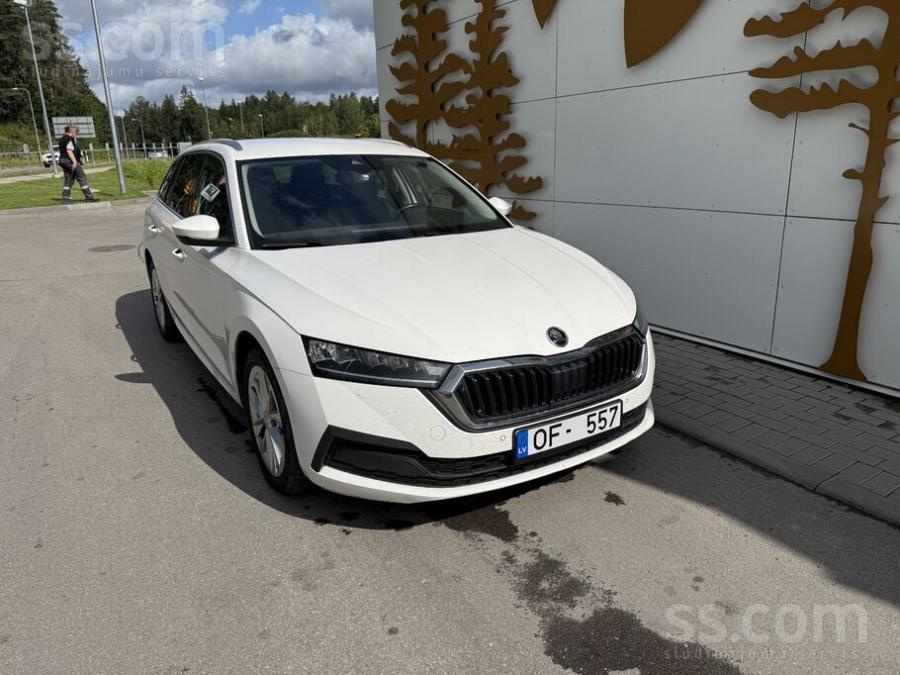 White Skoda Octavia 2020 in Ogre, with an engine capacity of 2.00 L and mileage of 0 thousand km for 14000 €, photo 12 on AUTOMOTO.COM.LV