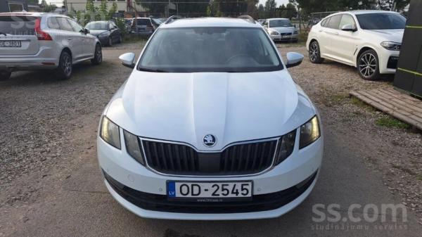 White Skoda Octavia 2020 in Riga, with an engine capacity of 2.00 L and mileage of 409 thousand km for 7990 €, photo 1 on AUTOMOTO.COM.LV