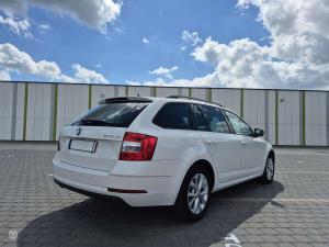 White Skoda Octavia 2020 in Raseiniai, with an engine capacity of 1.60 L and mileage of 216 thousand km for 5999 €, photo 8 on AUTOMOTO.COM.LV