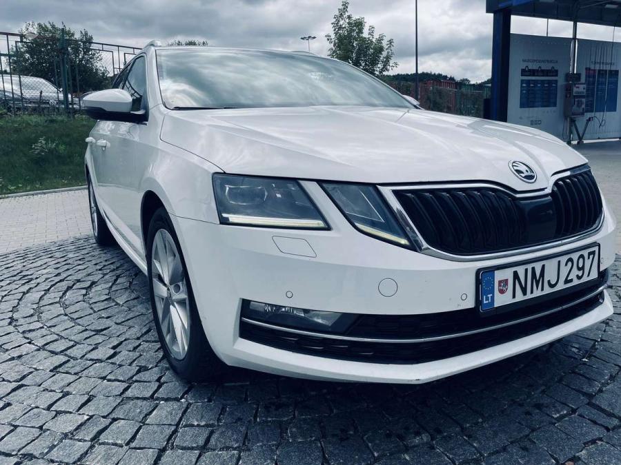 Balts Skoda Octavia 2020 Viļņa, ar dzinēja tilpumu 1.40 L un nobraukumu 357 tūkst. km par 9900 €, foto 5 vietnē AUTOMOTO.COM.LV