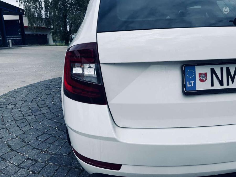 Balts Skoda Octavia 2020 Viļņa, ar dzinēja tilpumu 1.40 L un nobraukumu 357 tūkst. km par 9900 €, foto 9 vietnē AUTOMOTO.COM.LV