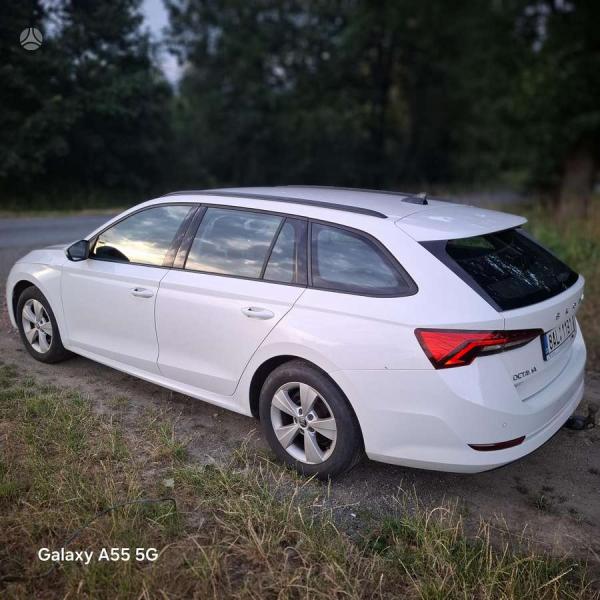 Balts Skoda Octavia 2020 Viļņa, ar dzinēja tilpumu 1.50 L un nobraukumu 193 tūkst. km par 10990 €, foto 4 vietnē AUTOMOTO.COM.LV