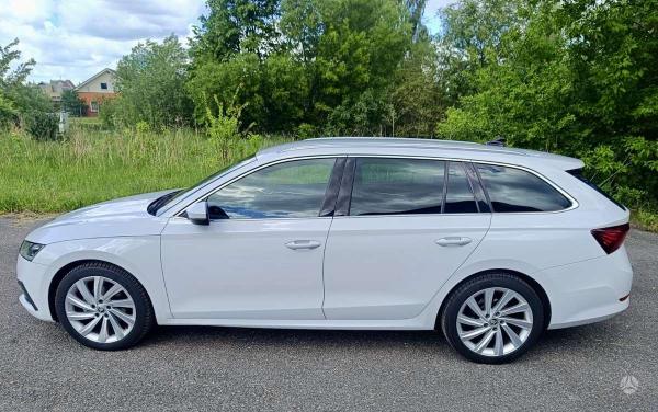 White Skoda Octavia 2020 in Panevezys, with an engine capacity of 1.97 L and mileage of 360 thousand km for 9150 €, photo 5 on AUTOMOTO.COM.LV