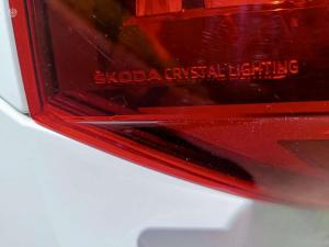 Белый Шкода Октавия 2020 в Паневежис, объемом двигателя 1.97 л и пробегом 360 тыс. км за 9150 €, фото 18 на AUTOMOTO.COM.LV