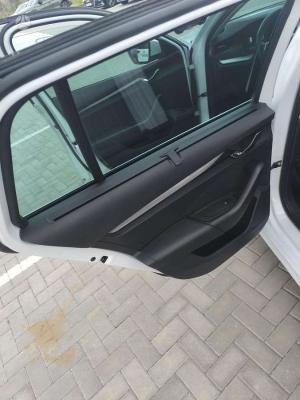 White Skoda Octavia 2020 in Taurage, with an engine capacity of 1.97 L and mileage of 293 thousand km for 11800 €, photo 17 on AUTOMOTO.COM.LV