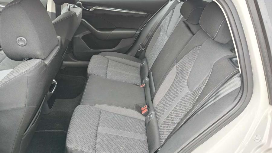 Balts Skoda Octavia 2020 Kauņa, ar dzinēja tilpumu 2.00 L un nobraukumu 150 tūkst. km par 14400 €, foto 16 vietnē AUTOMOTO.COM.LV