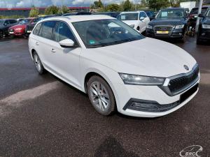 White Skoda Octavia 2020 in Vilnius, with an engine capacity of 1.97 L and mileage of 247 thousand km for 11900 €, photo 4 on AUTOMOTO.COM.LV