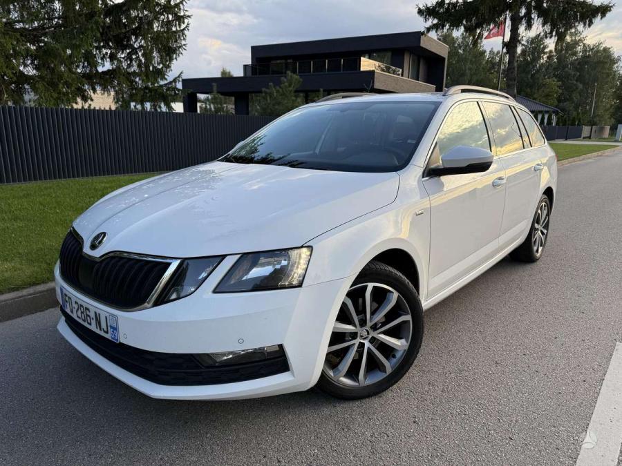 Balts Skoda Octavia 2020 Tauragė, ar dzinēja tilpumu 1.97 L un nobraukumu 444 tūkst. km par 7300 €, foto 1 vietnē AUTOMOTO.COM.LV