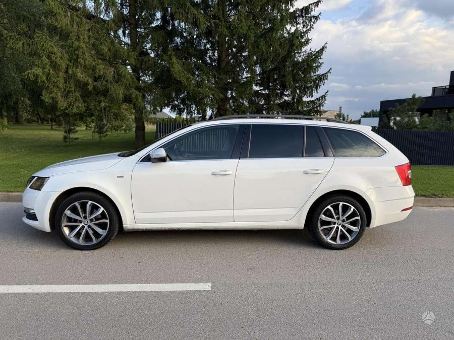Balts Skoda Octavia 2020 Tauragė, ar dzinēja tilpumu 1.97 L un nobraukumu 444 tūkst. km par 7300 €, foto 5 vietnē AUTOMOTO.COM.LV