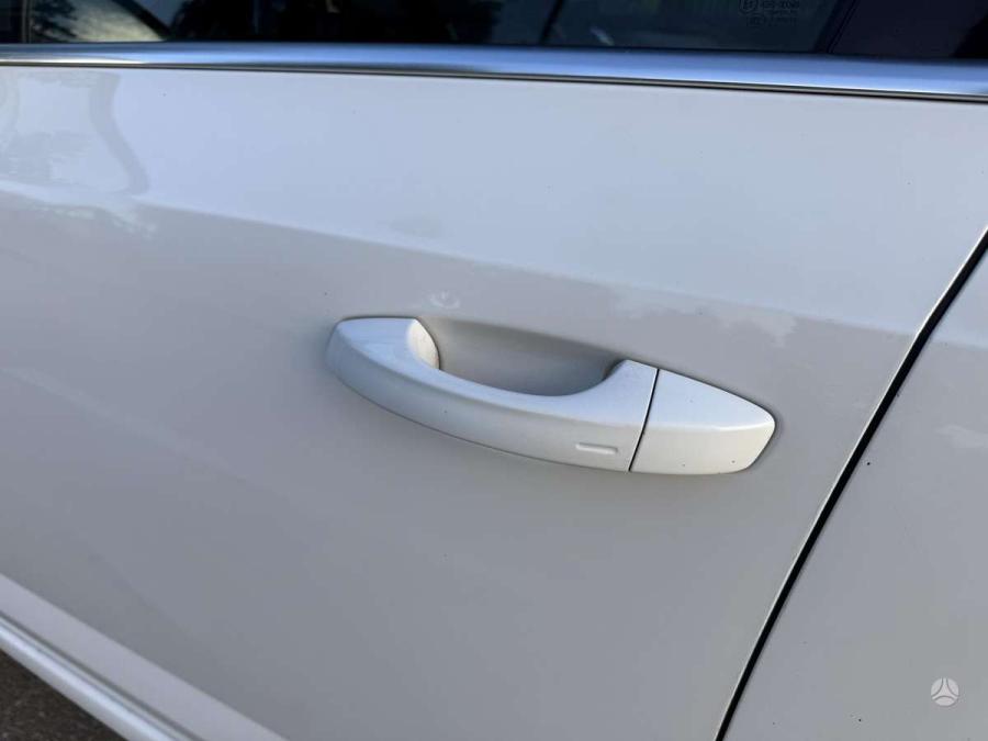 Balts Skoda Octavia 2020 Tauragė, ar dzinēja tilpumu 1.97 L un nobraukumu 444 tūkst. km par 7300 €, foto 13 vietnē AUTOMOTO.COM.LV