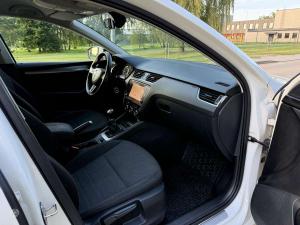 Balts Skoda Octavia 2020 Tauragė, ar dzinēja tilpumu 1.97 L un nobraukumu 444 tūkst. km par 7300 €, foto 18 vietnē AUTOMOTO.COM.LV
