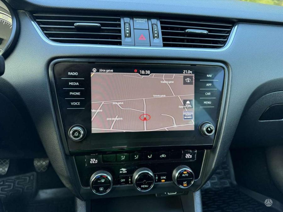 Balts Skoda Octavia 2020 Tauragė, ar dzinēja tilpumu 1.97 L un nobraukumu 444 tūkst. km par 7300 €, foto 21 vietnē AUTOMOTO.COM.LV