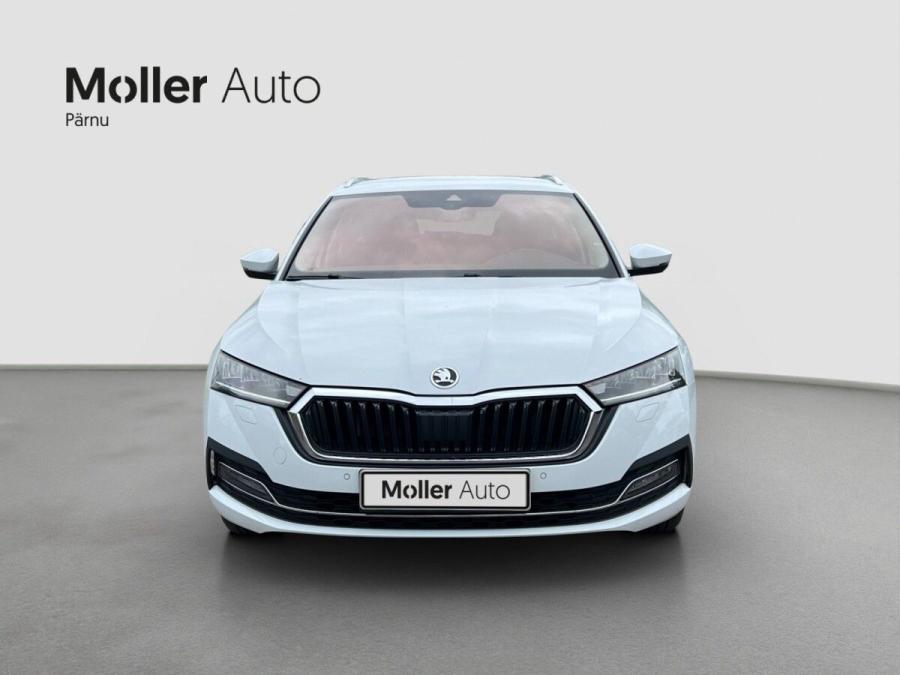 Balts Skoda Octavia 2020 Pērnava, ar dzinēja tilpumu 2.00 L un nobraukumu 87 tūkst. km par 21500 €, foto 4 vietnē AUTOMOTO.COM.LV