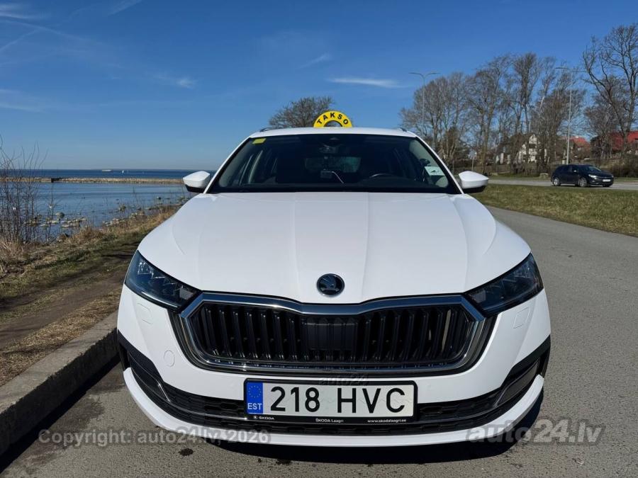 White Skoda Octavia 2021 in Tallinn, with an engine capacity of 1.50 L and mileage of 141 thousand km for 19000 €, photo 4 on AUTOMOTO.COM.LV