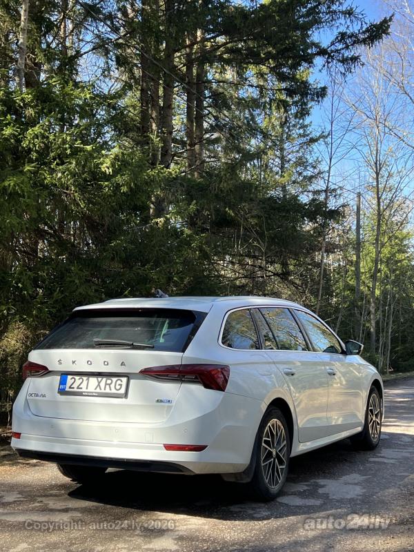 White Skoda Octavia 2021 in Tallinn, with an engine capacity of 1.50 L and mileage of 55 thousand km for 999 €, photo 2 on AUTOMOTO.COM.LV