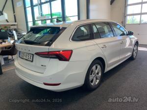 White Skoda Octavia 2021 in Rakvere, with an engine capacity of 1.50 L and mileage of 149 thousand km for 15400 €, photo 4 on AUTOMOTO.COM.LV