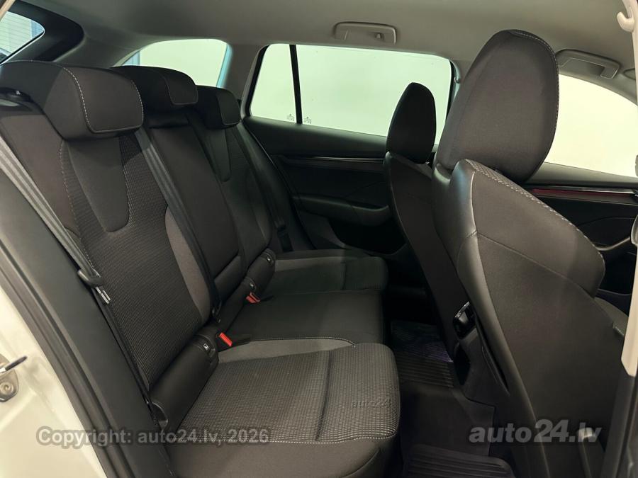 Белый Шкода Октавия 2021 в Таллин, объемом двигателя 2.00 л и пробегом 220 тыс. км за 13900 €, фото 17 на AUTOMOTO.COM.LV