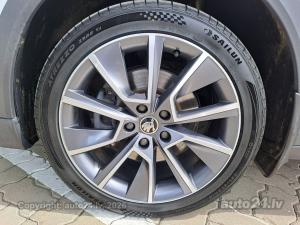 White Skoda Octavia 2021 in Tartu, with an engine capacity of 2.00 L and mileage of 197 thousand km for 21490 €, photo 8 on AUTOMOTO.COM.LV